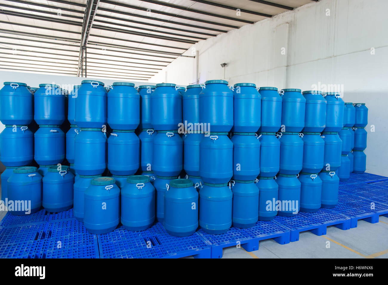 Plastic barrels hi-res stock photography and images - Alamy