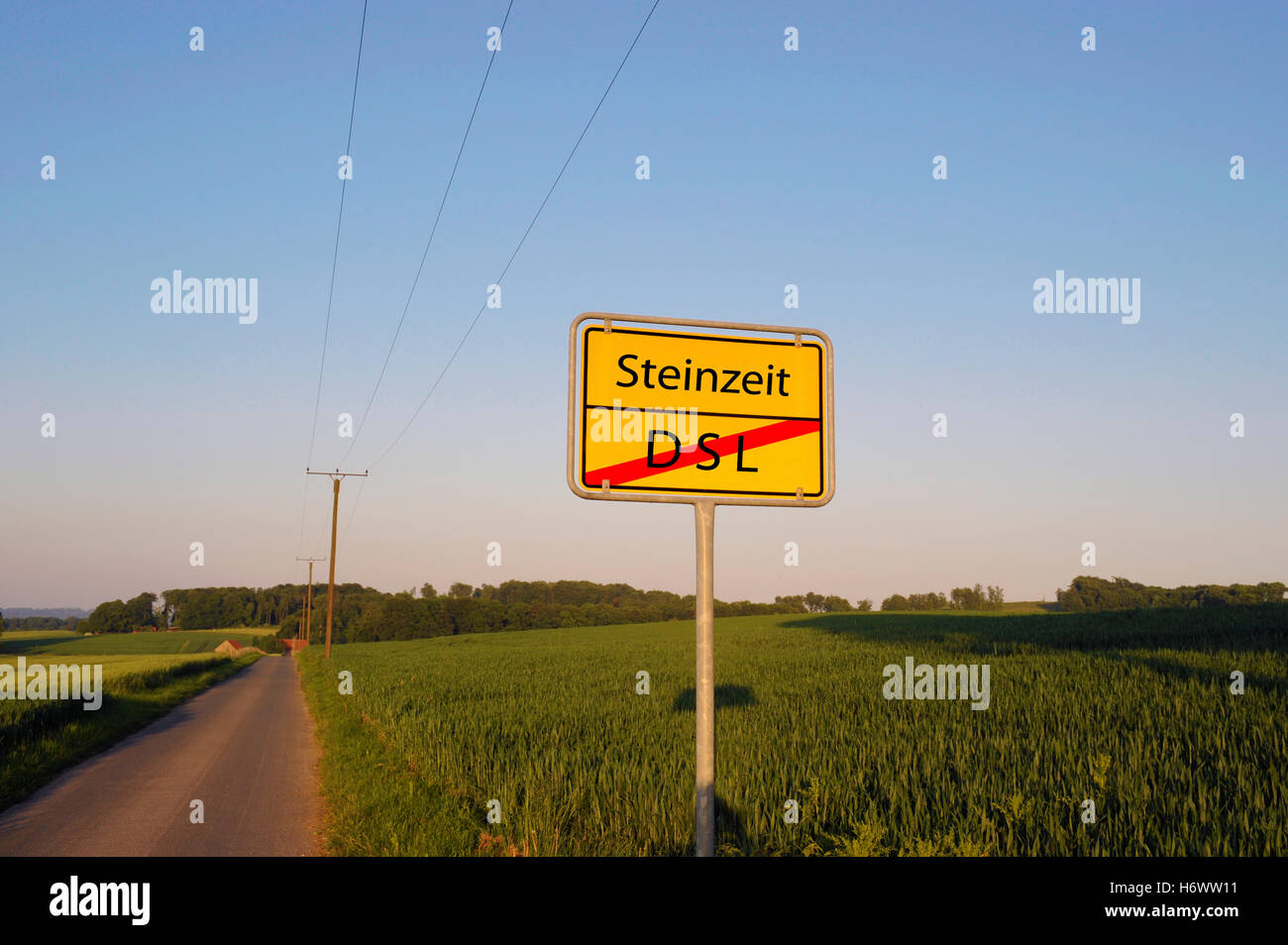 Suspended highway hi-res stock photography and images - Alamy