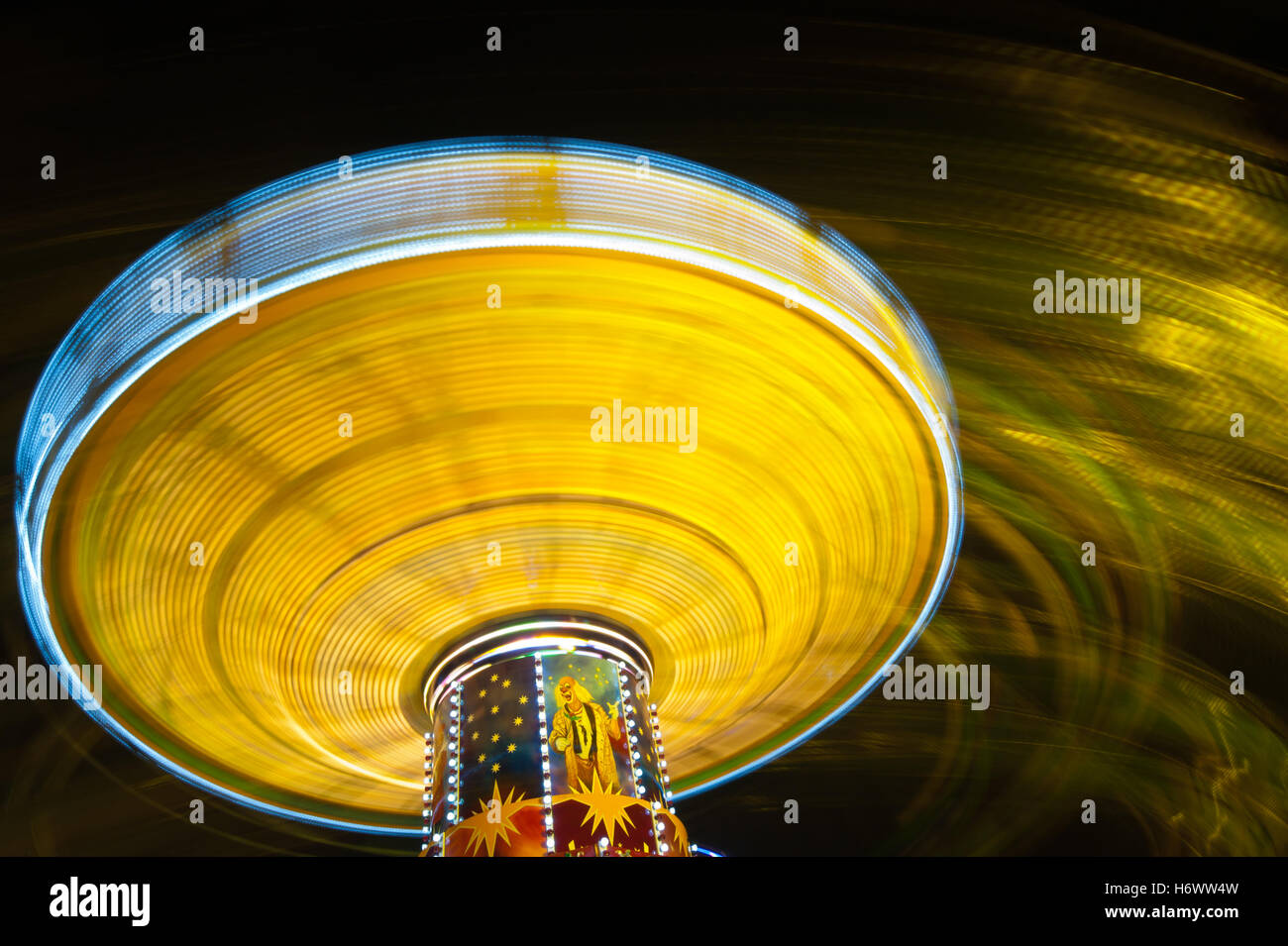 Flying parties hi-res stock photography and images - Alamy