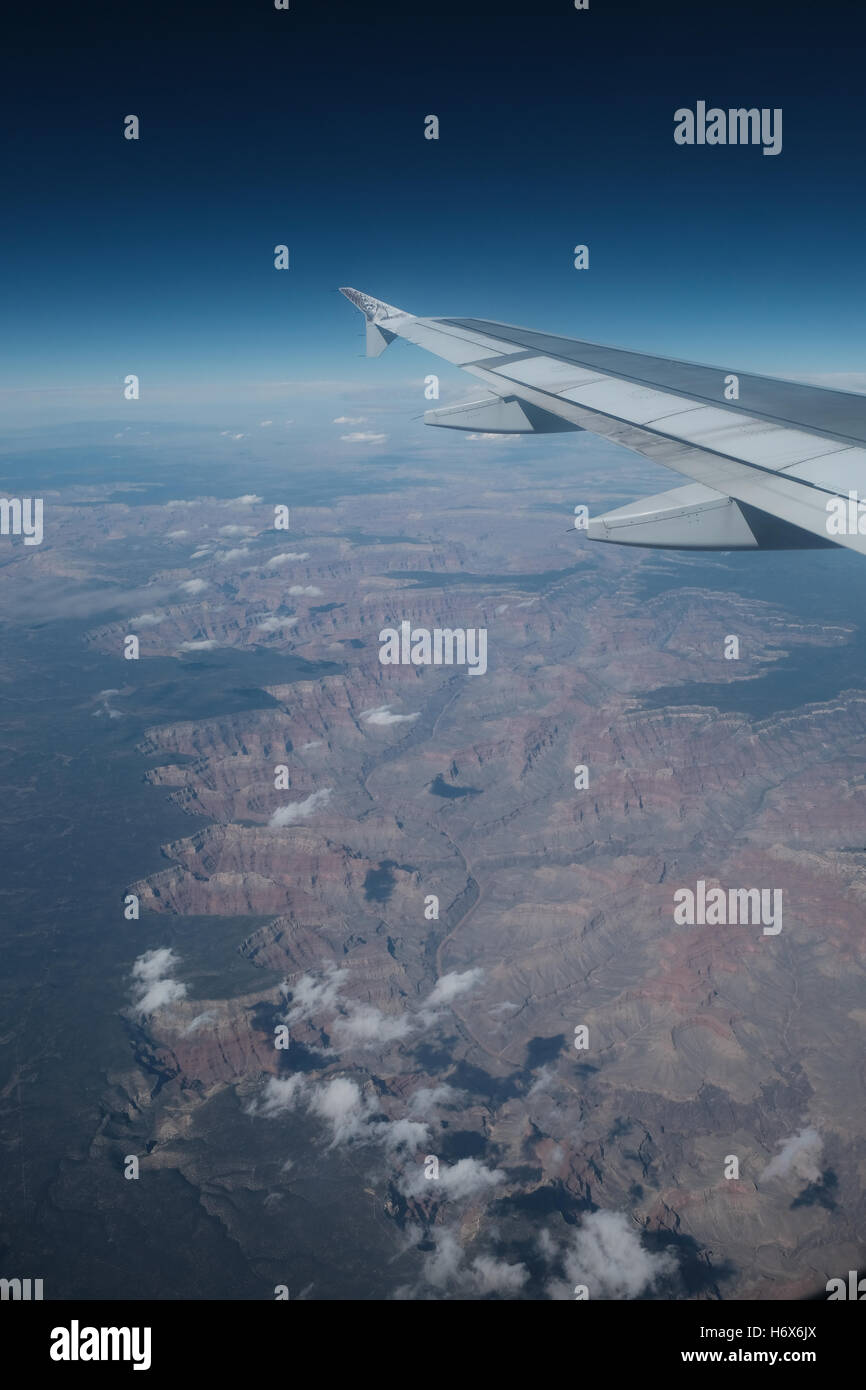Airplane window point of view hi-res stock photography and images - Alamy