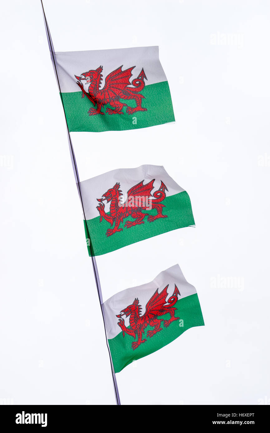 Welsh flag waving hi-res stock photography and images - Alamy