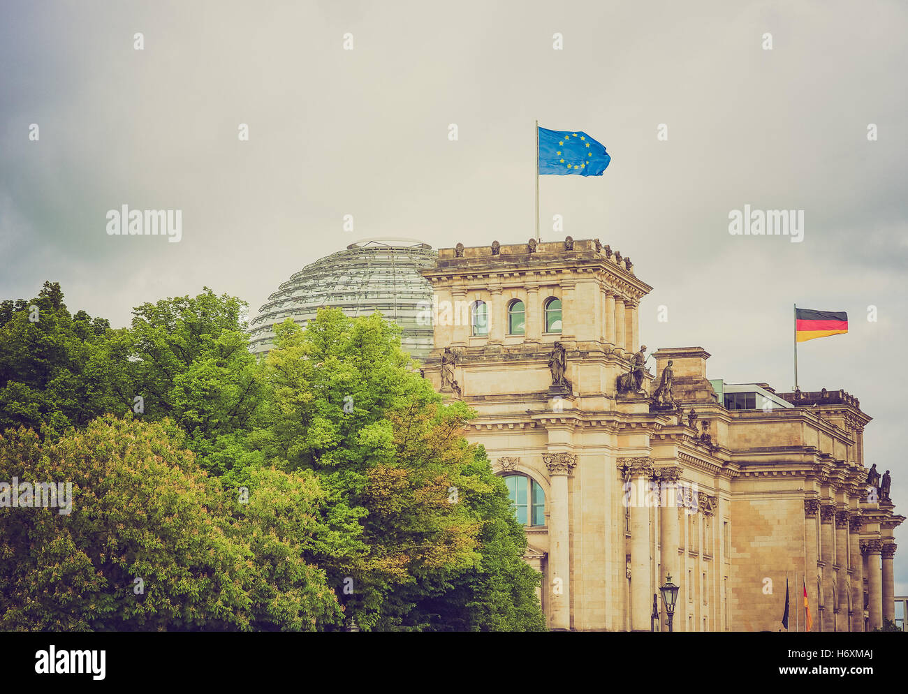 dome europe berlin classical flag style of construction architecture ...