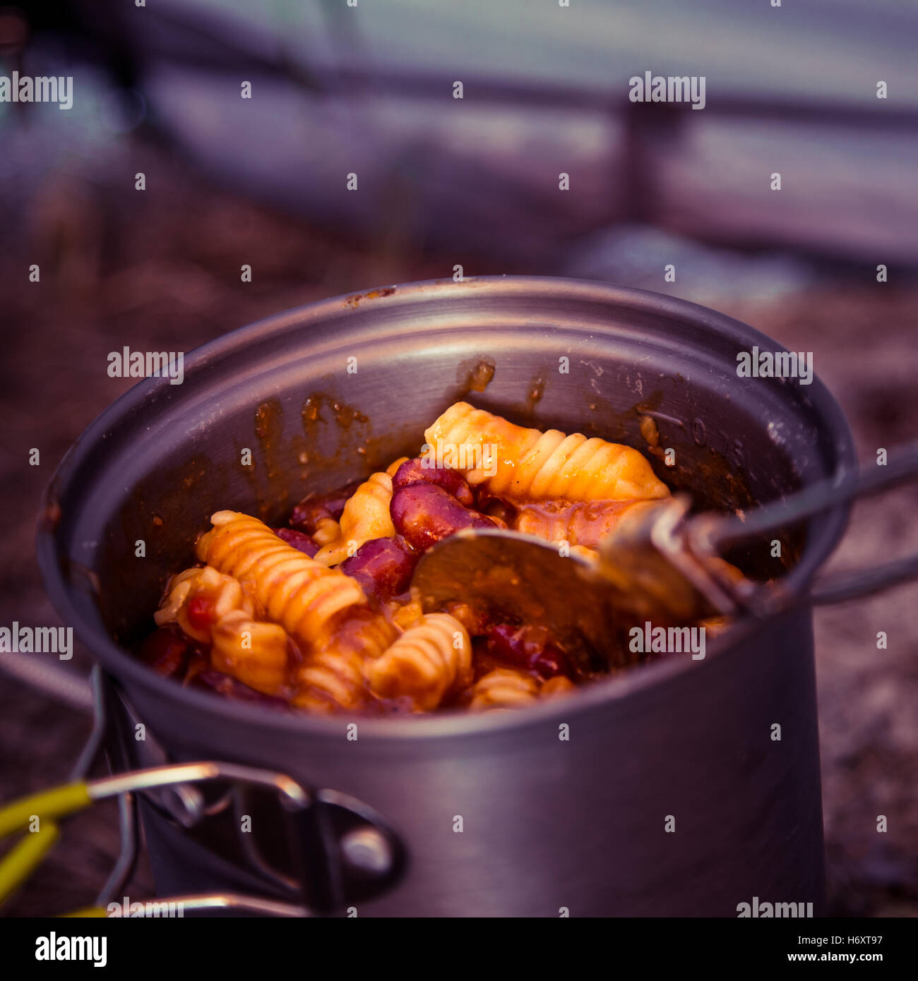 Camp cooking equipment hi-res stock photography and images - Alamy