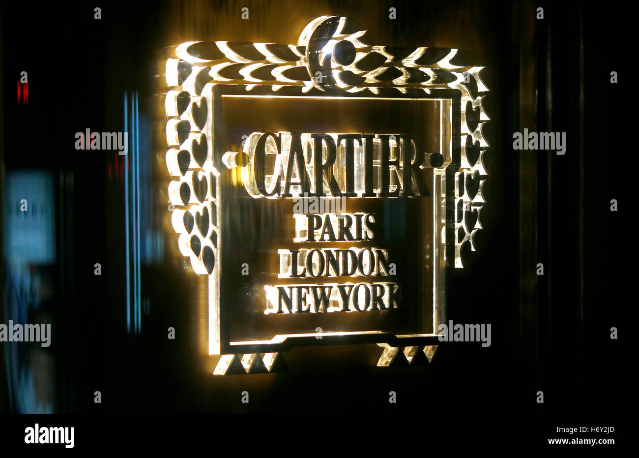 Cartier Logo NEW CARTIER SPACE