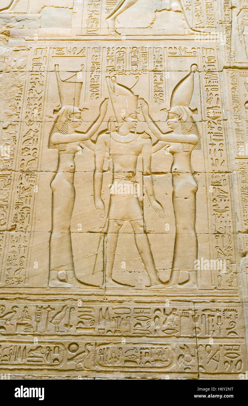 Horus Hieroglyph Stock Photos & Horus Hieroglyph Stock Images - Alamy