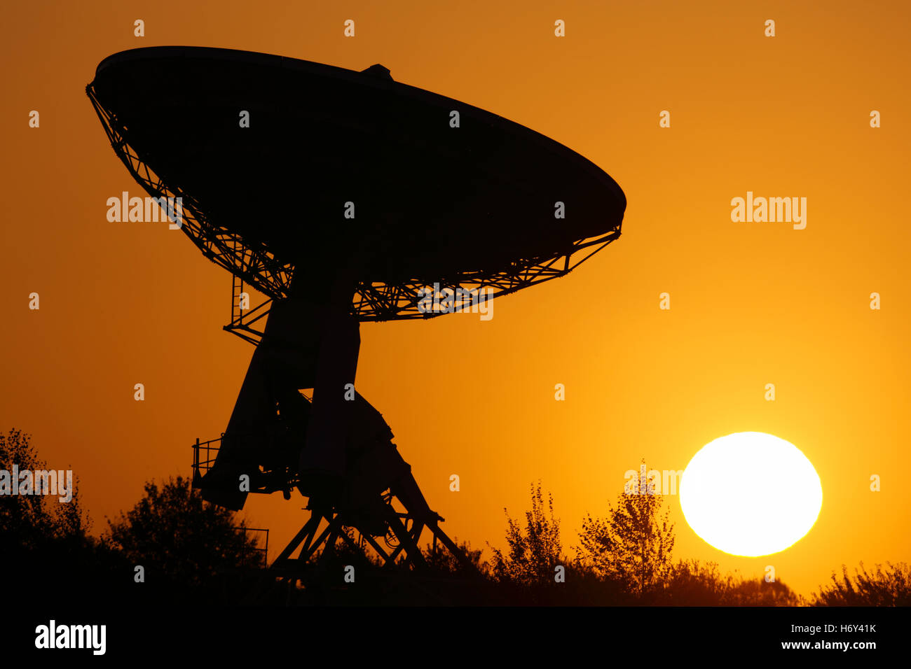The Arcminute microkelvin imager array at The Mullard Radio Observatory ...