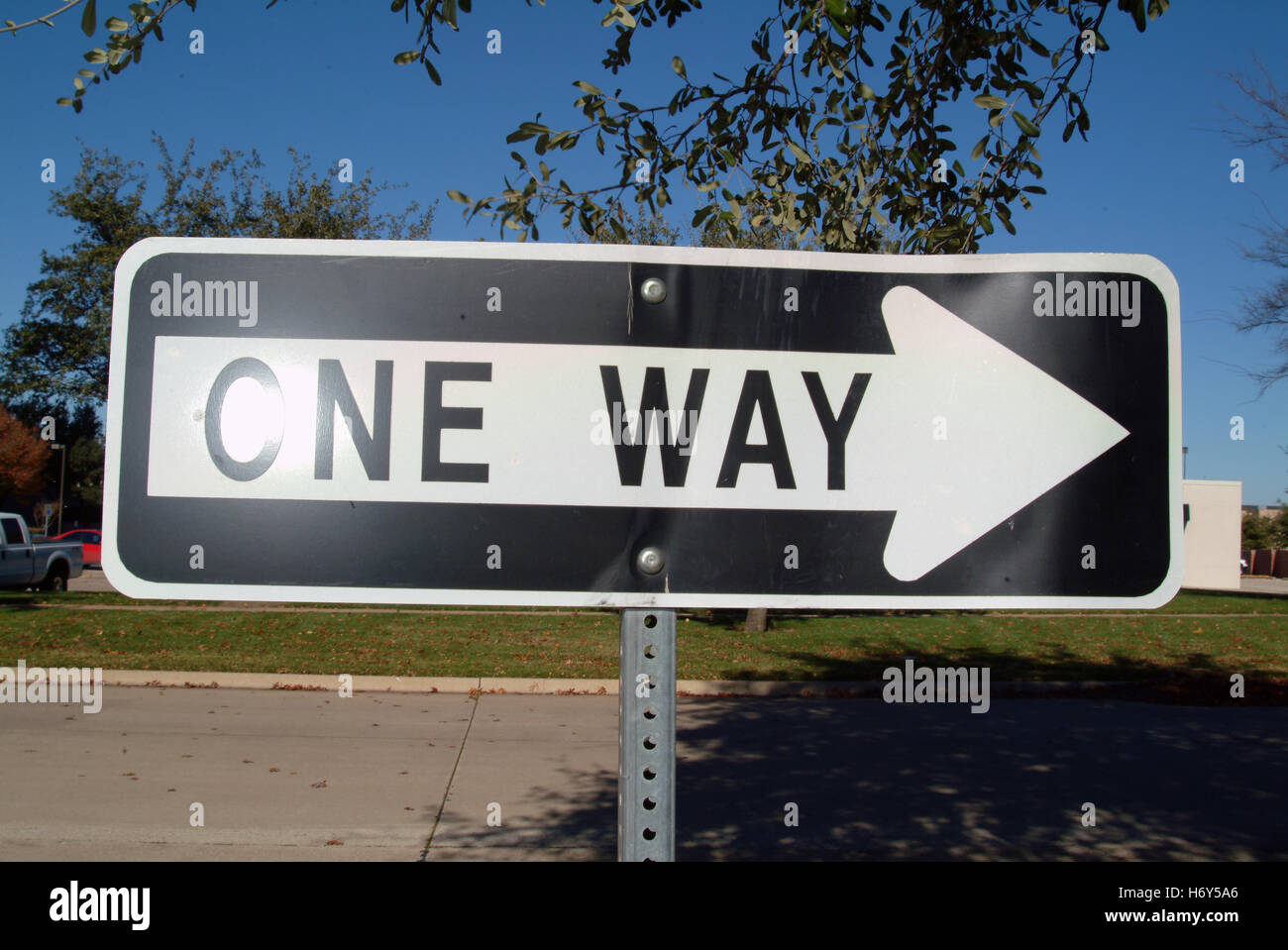 "One Way" road sign Stock Photo - Alamy