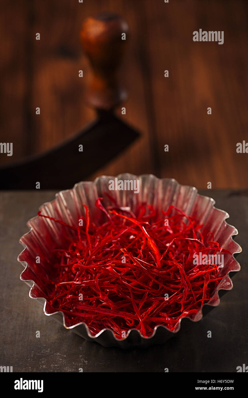 extra hot red chilli pepper strings, threads on metal background Stock ...