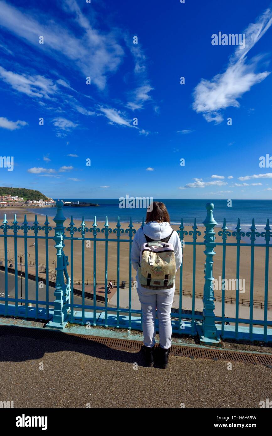 Looking over railings hi-res stock photography and images - Alamy