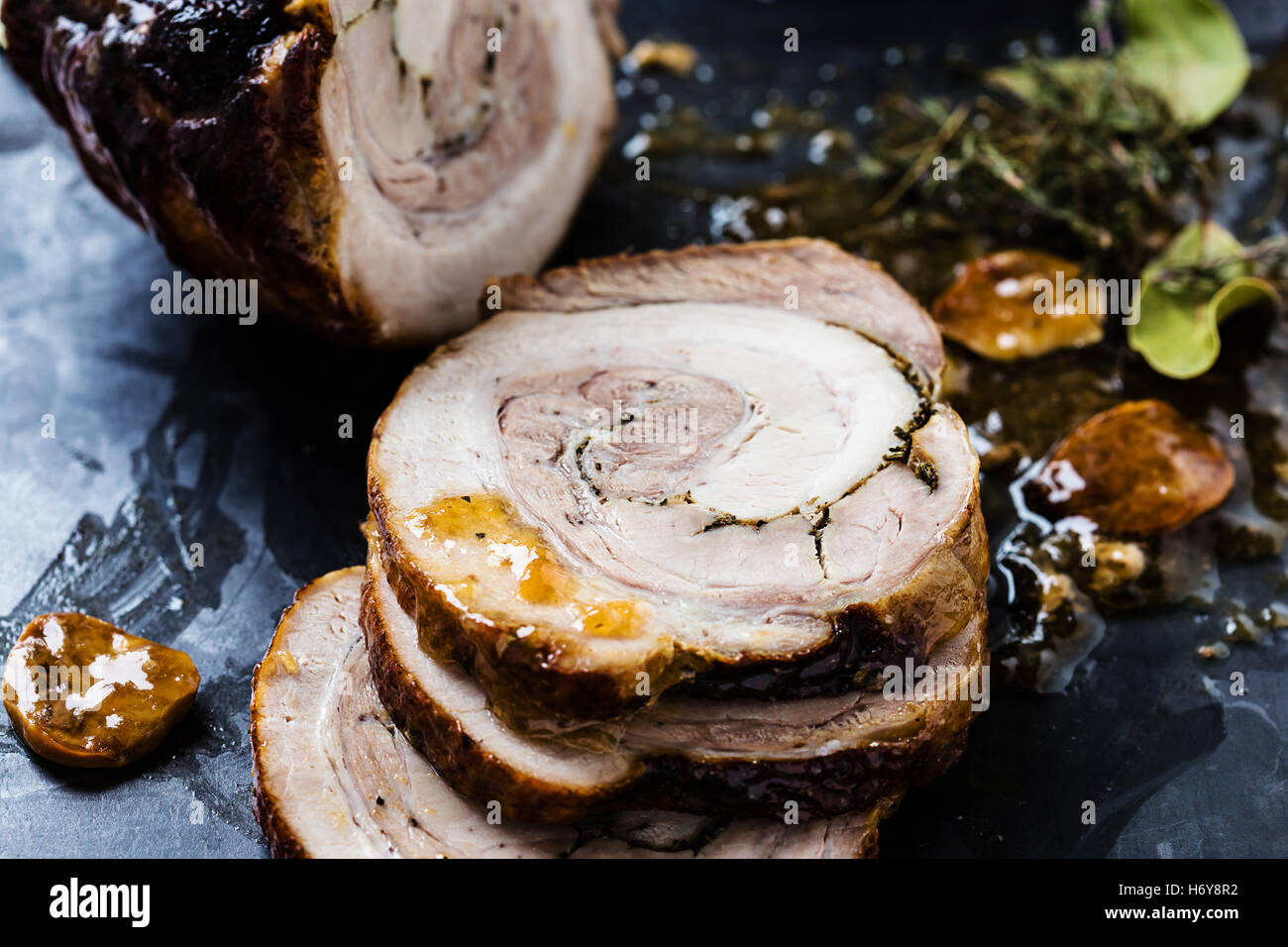 Slow roast fillet of beef hi-res stock photography and images - Alamy