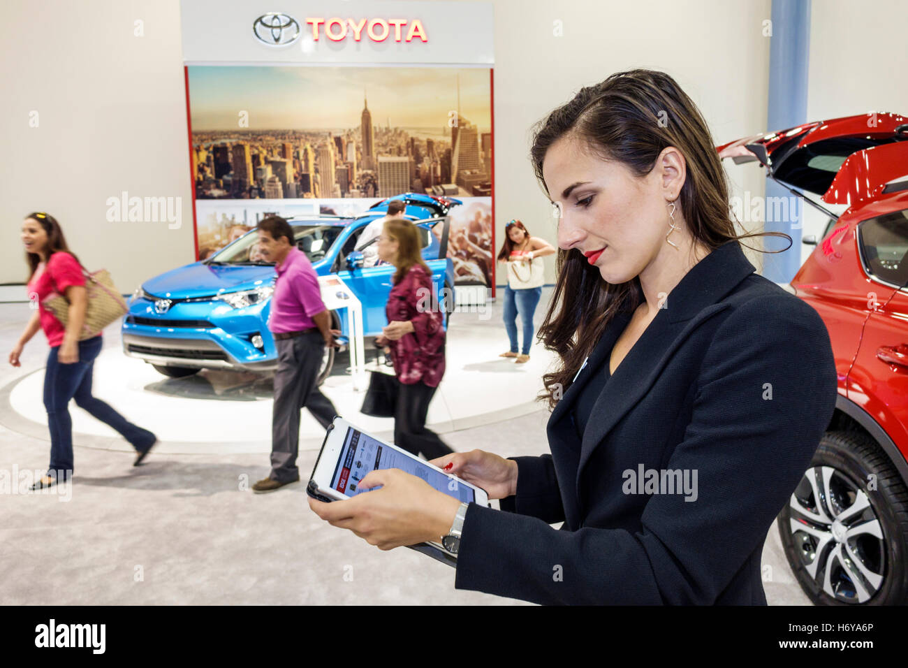 Florida miami beach convention center centre international auto show hi ...