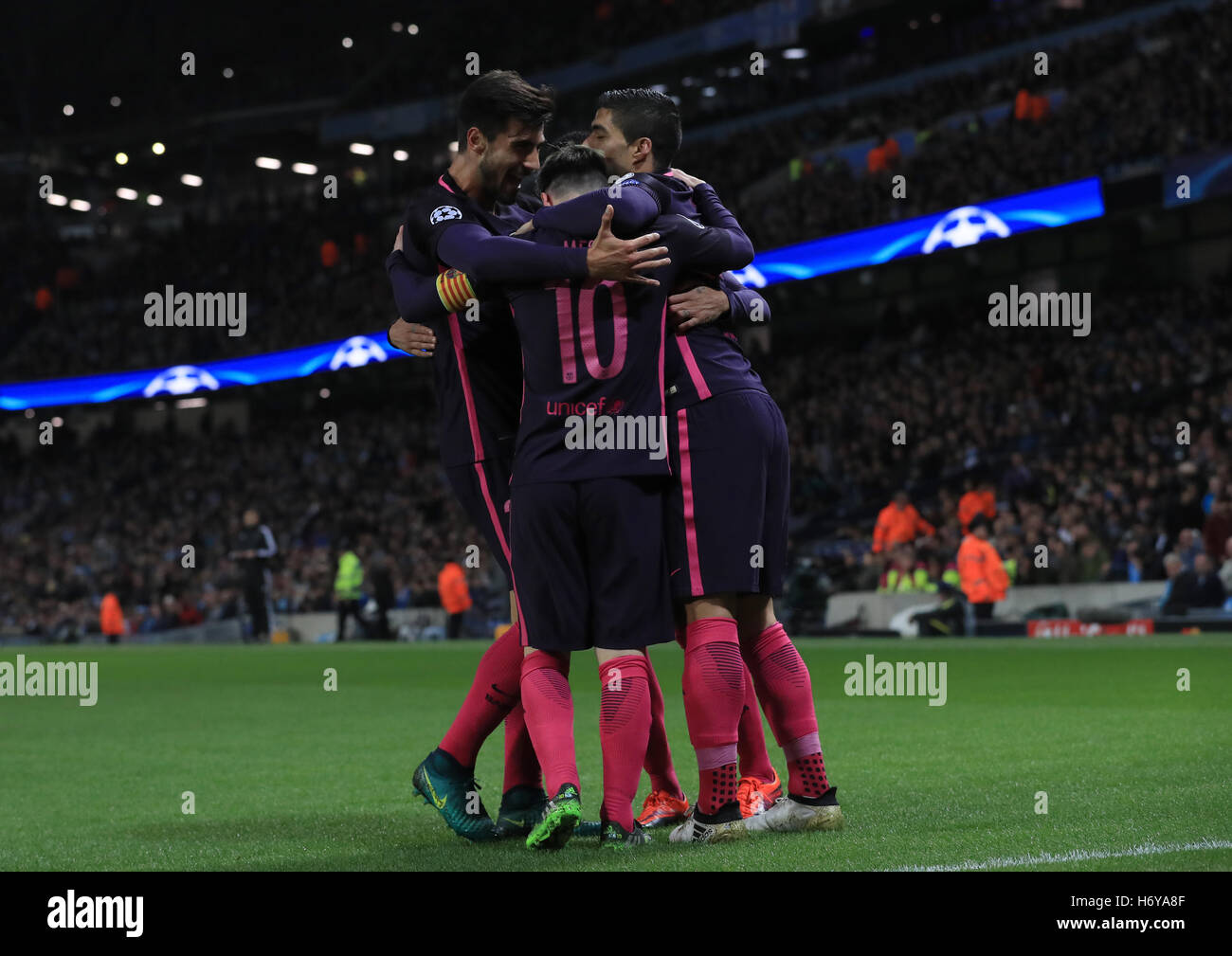 Lionel messi barcelona goal hi-res stock photography and images - Alamy