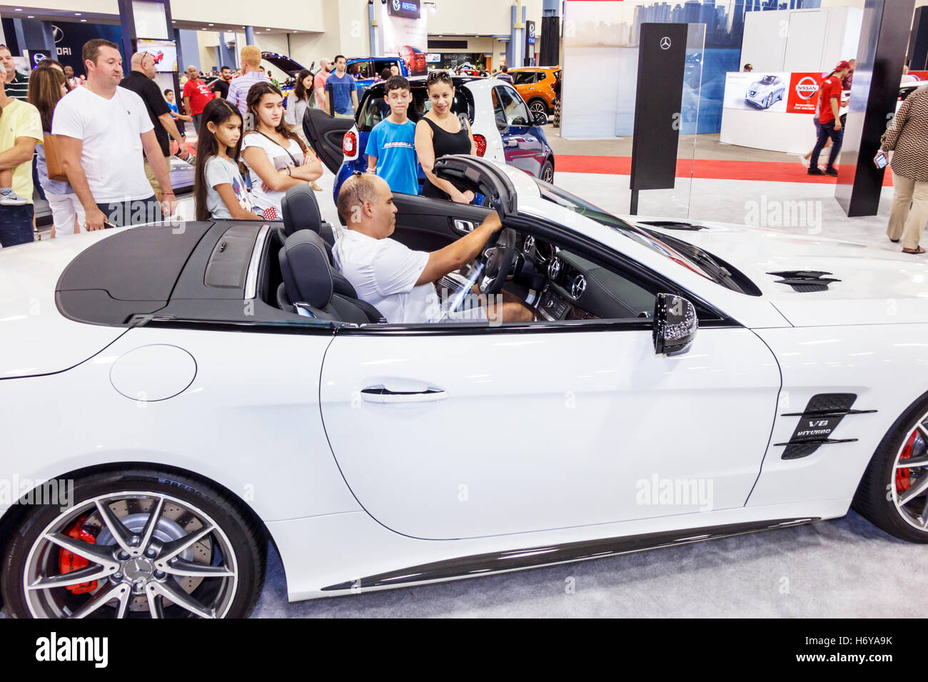 Photo from drivers seat hi-res stock photography and images - Alamy