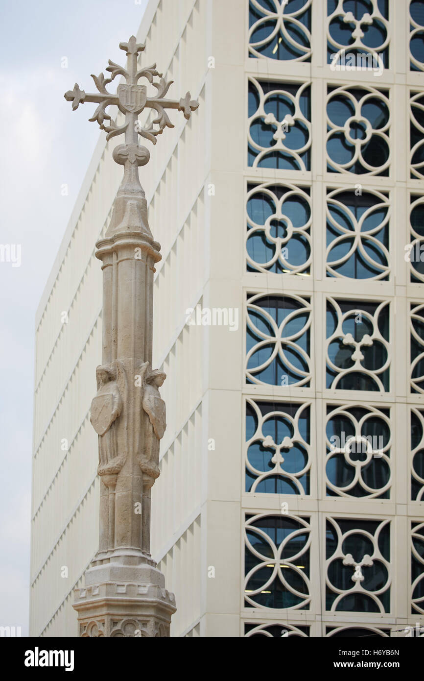 Manchester ornate office windows cross Stone gothic cross second ...