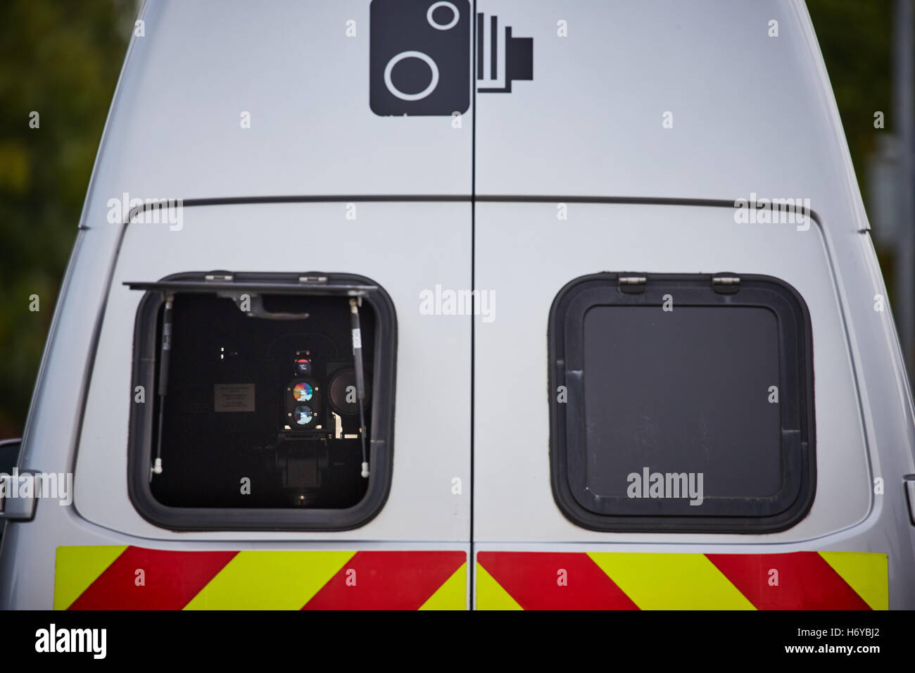 mobile enforcement vehicle speed trap A57 Hyde road speed enforcement ...