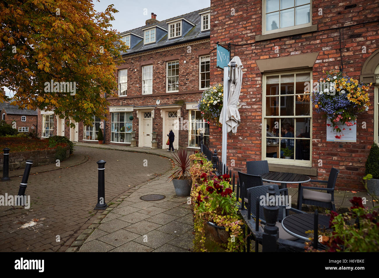 Gmp manchester police station exterior hi-res stock photography and ...