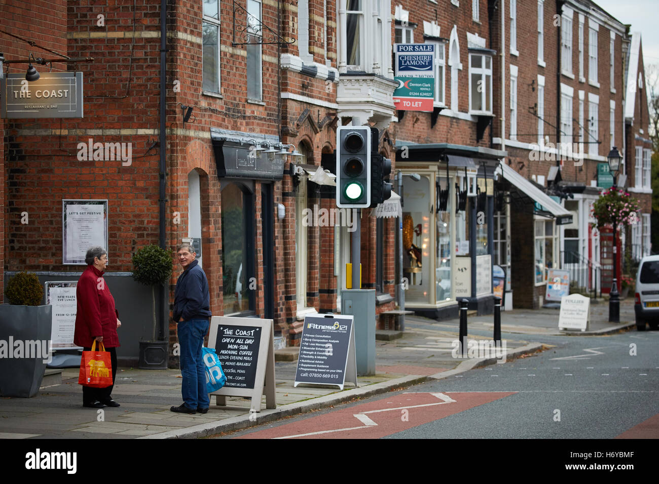 Tarporley village pretty Cheshire Stock Photo - Alamy