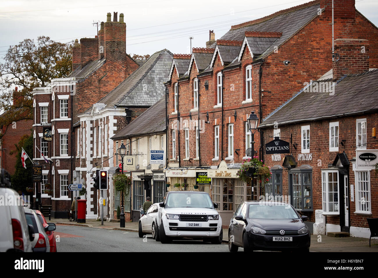 Tarporley village pretty Cheshire Stock Photo - Alamy