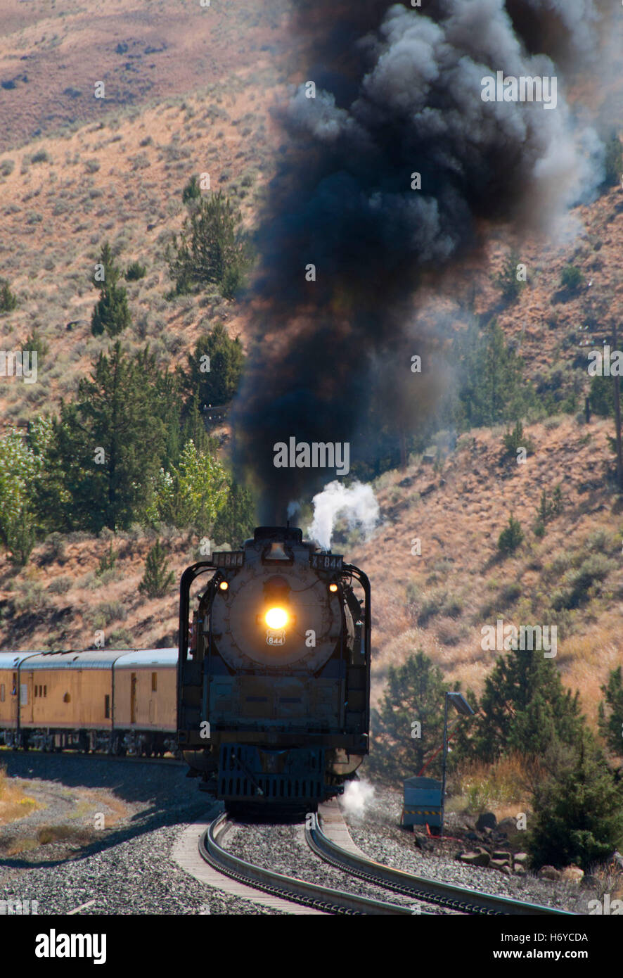 Union pacific railroad steam locomotive hi-res stock photography and ...