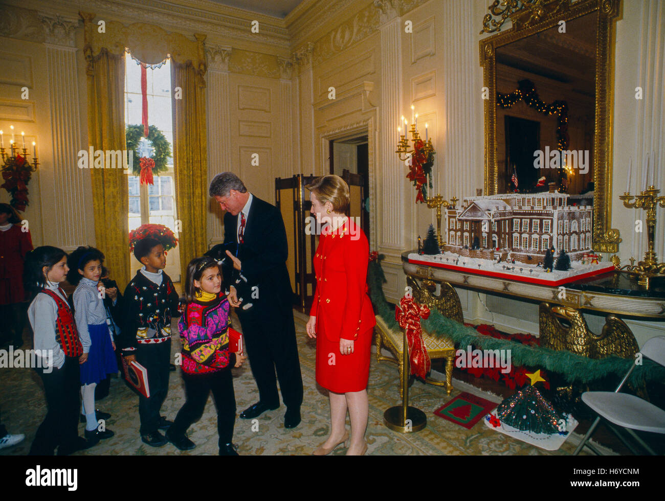 Hillary rodham clinton christmas hi-res stock photography and images ...
