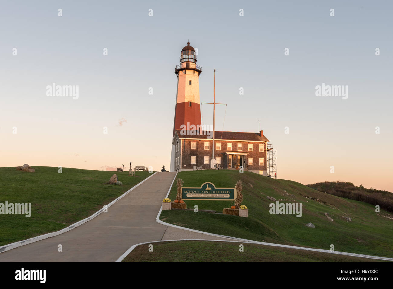 The Montauk Point Lighthouse located adjacent to Montauk Point State ...