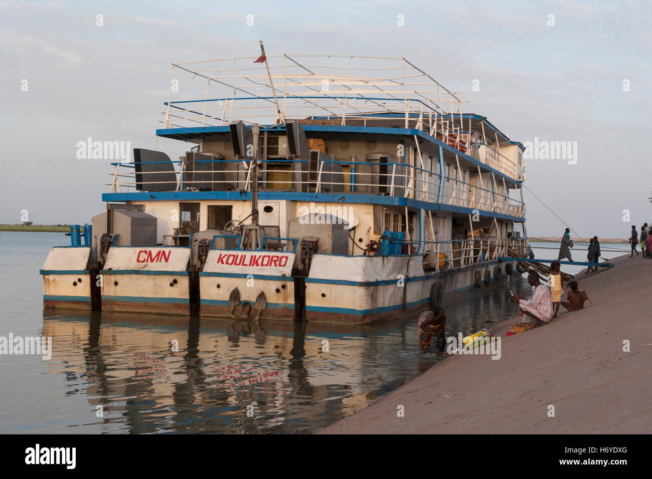 Comanav ferry hi-res stock photography and images - Alamy