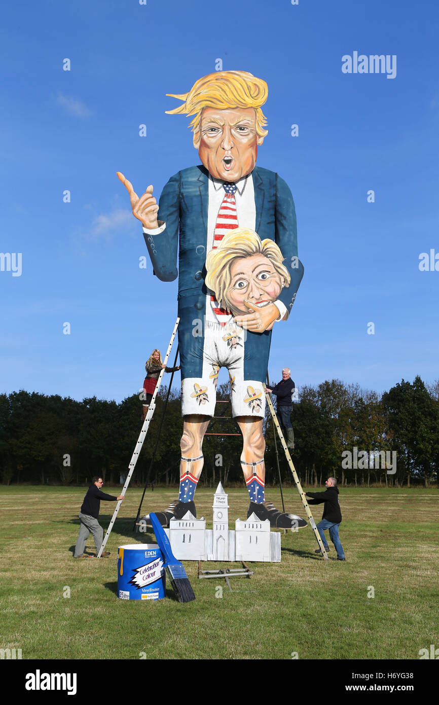 Artists frank shepherd hi-res stock photography and images - Alamy