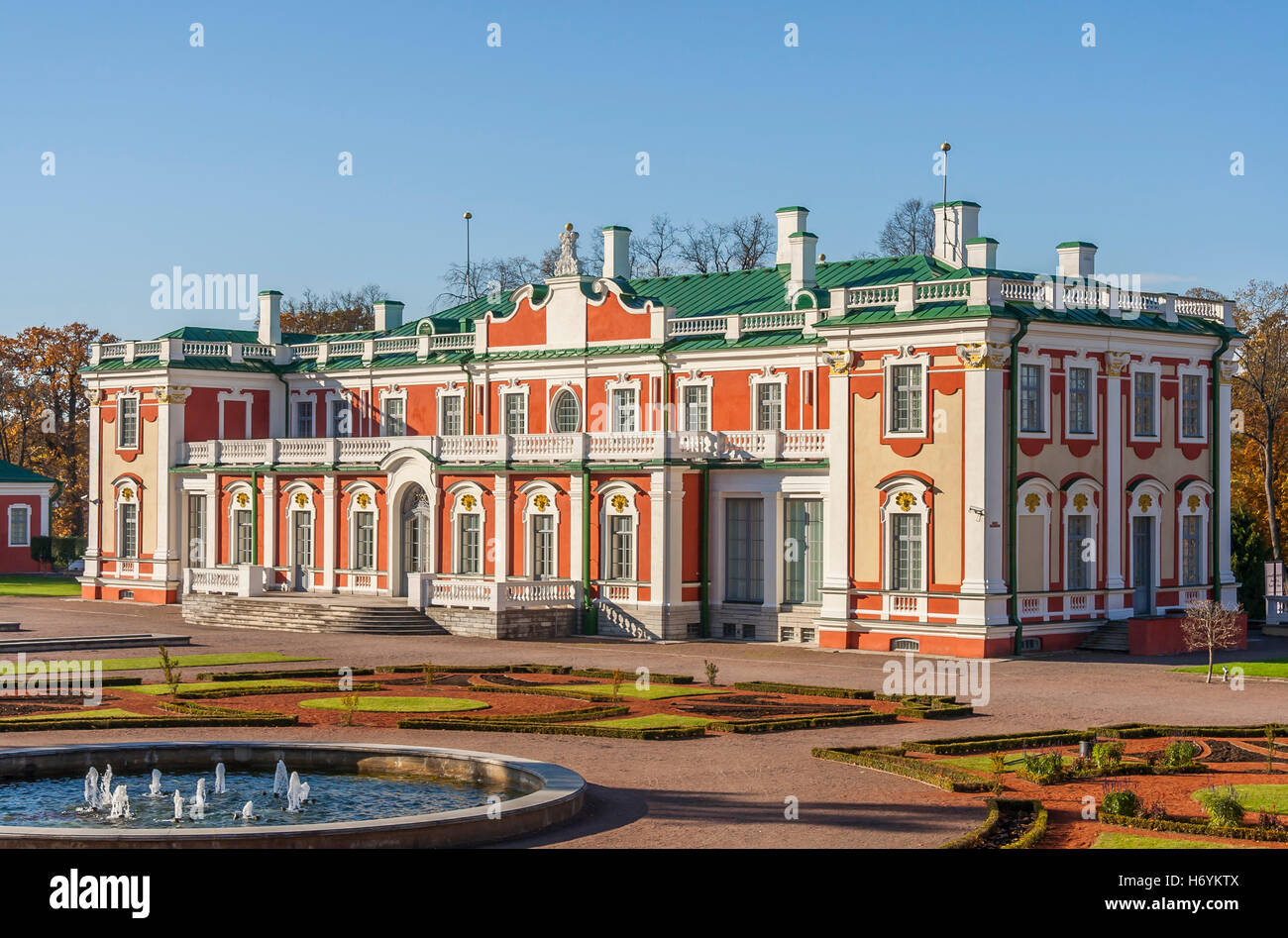 Autumn palace under blue sky Stock Photo - Alamy