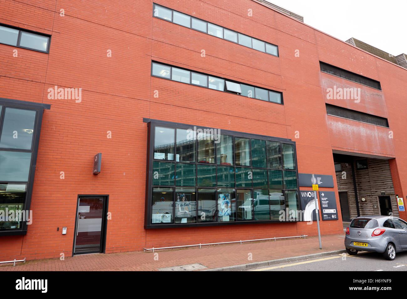 Cardiff council office hi-res stock photography and images - Alamy