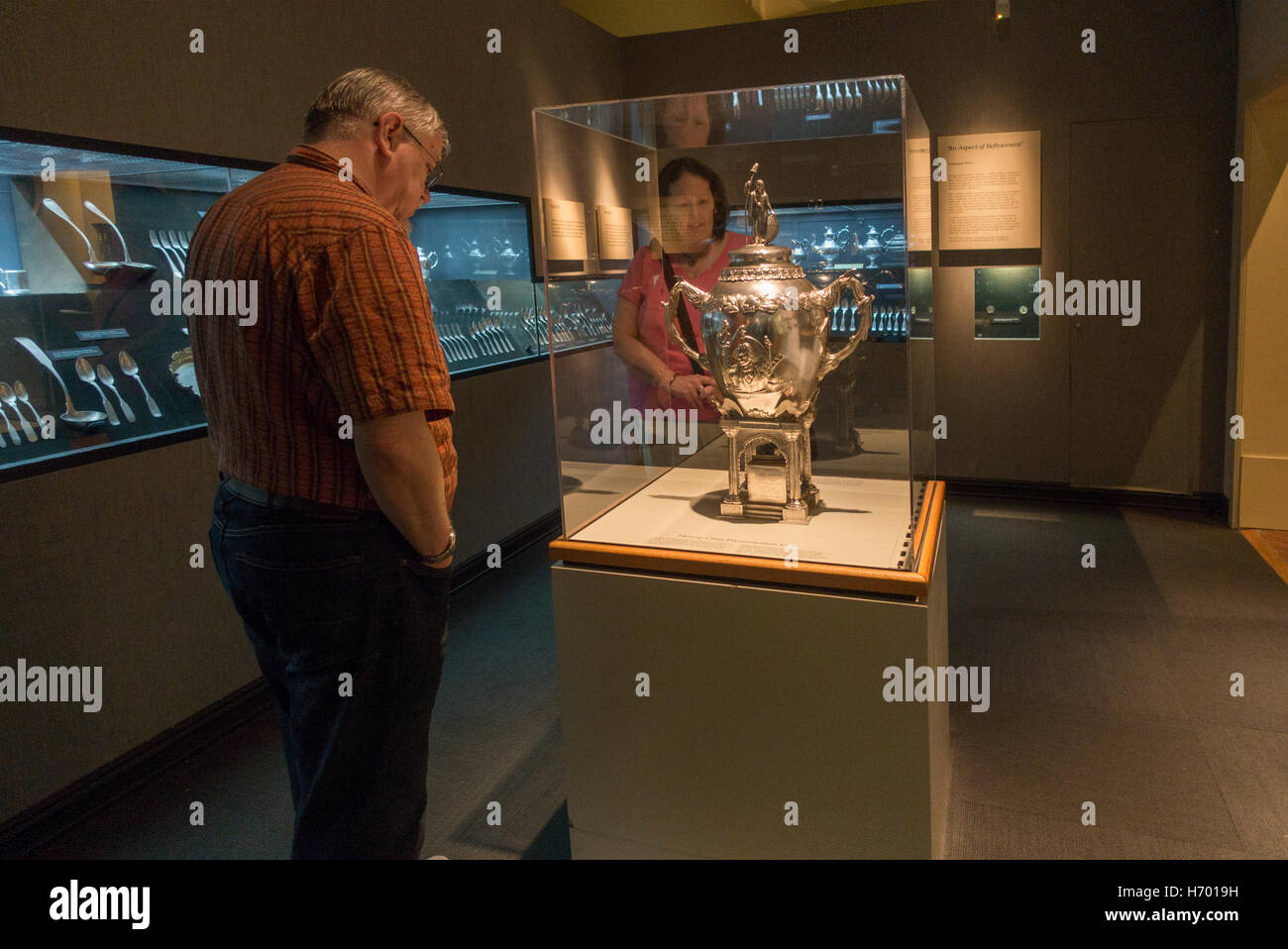 Tennessee state museum artifacts hi-res stock photography and images ...