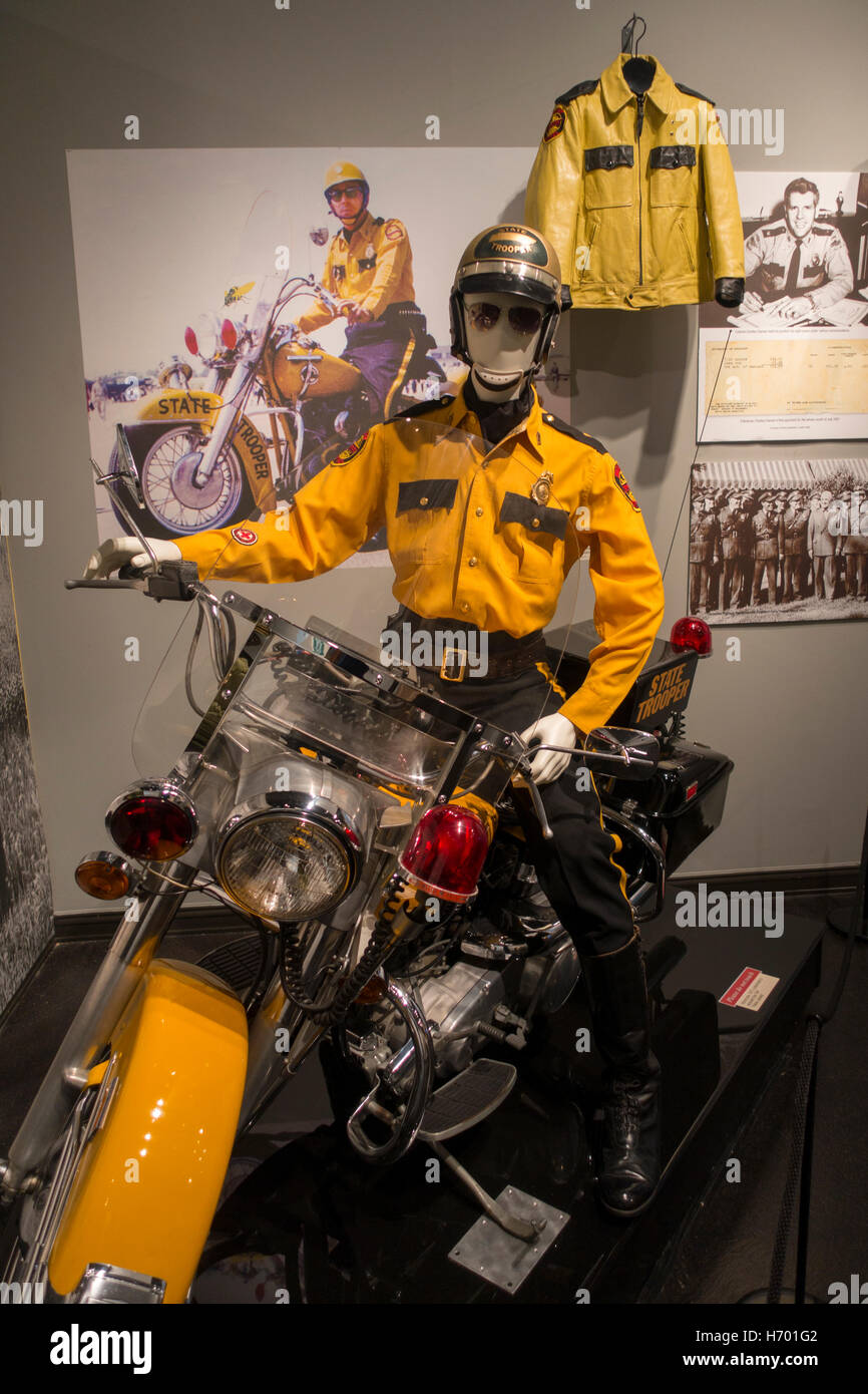 State trooper uniforms hi-res stock photography and images - Alamy