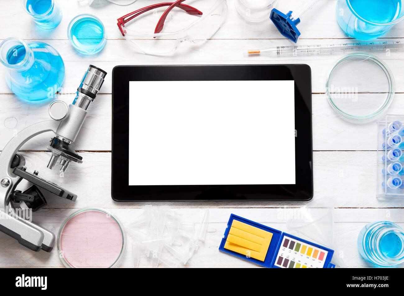School tablet science hi-res stock photography and images - Alamy