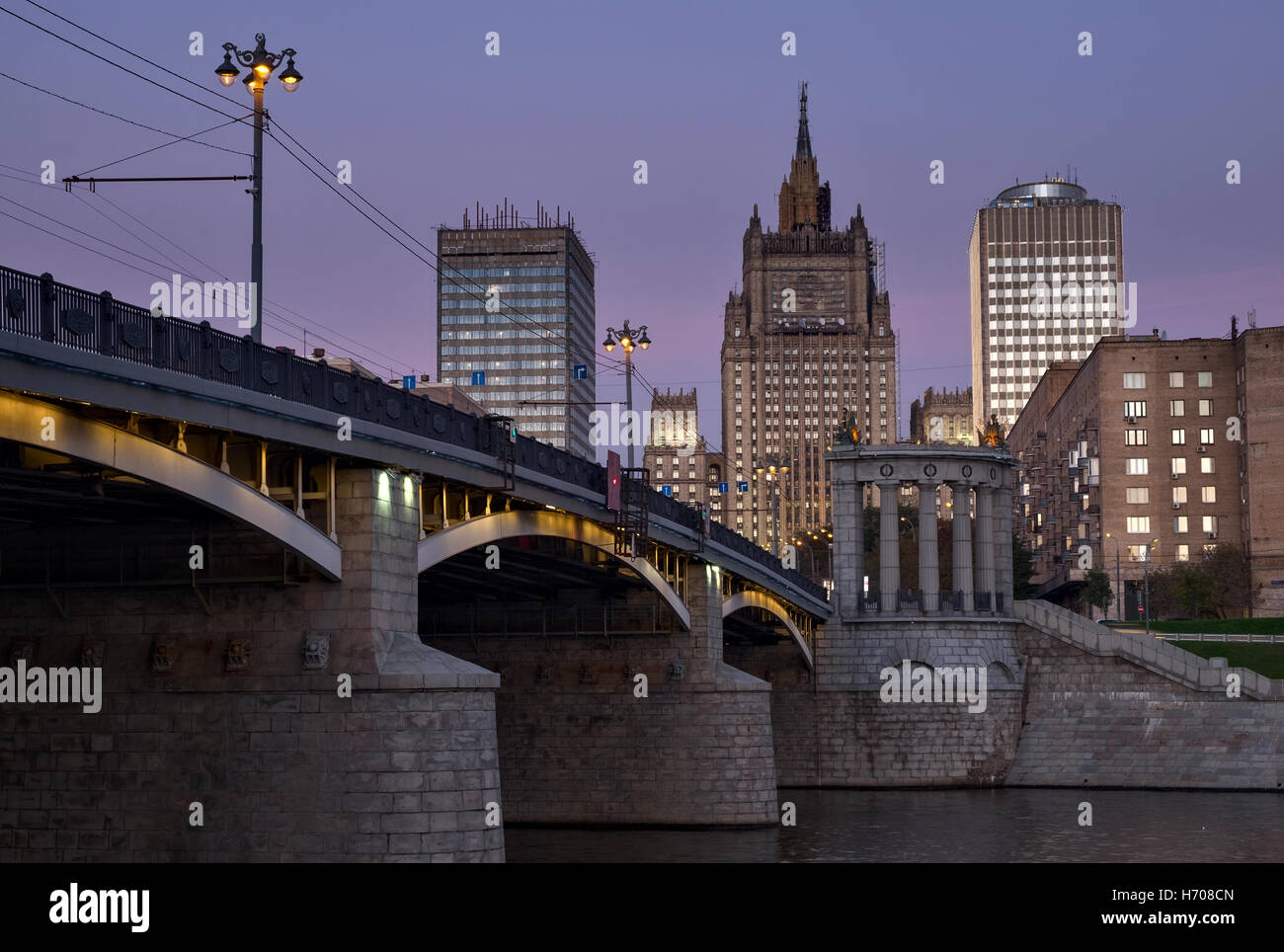 Mosow bridge hi-res stock photography and images - Alamy