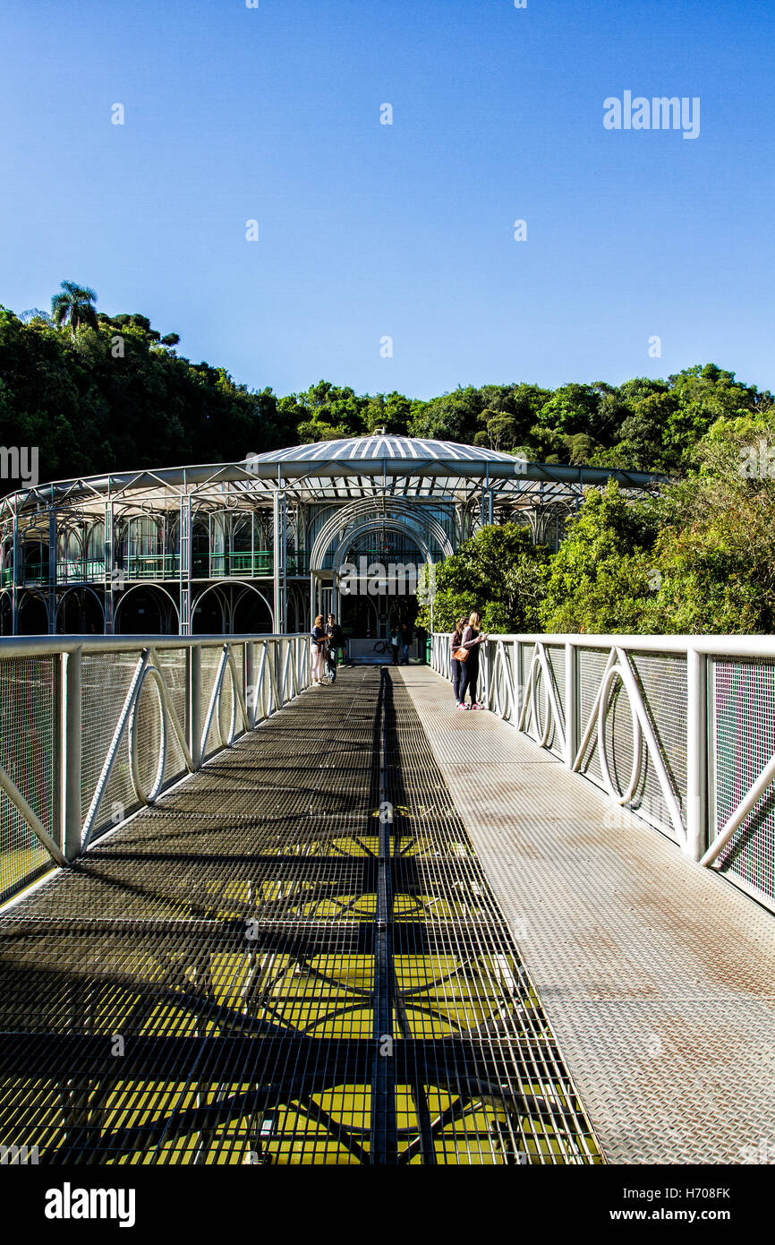 Wire opera house curitiba hi-res stock photography and images - Alamy