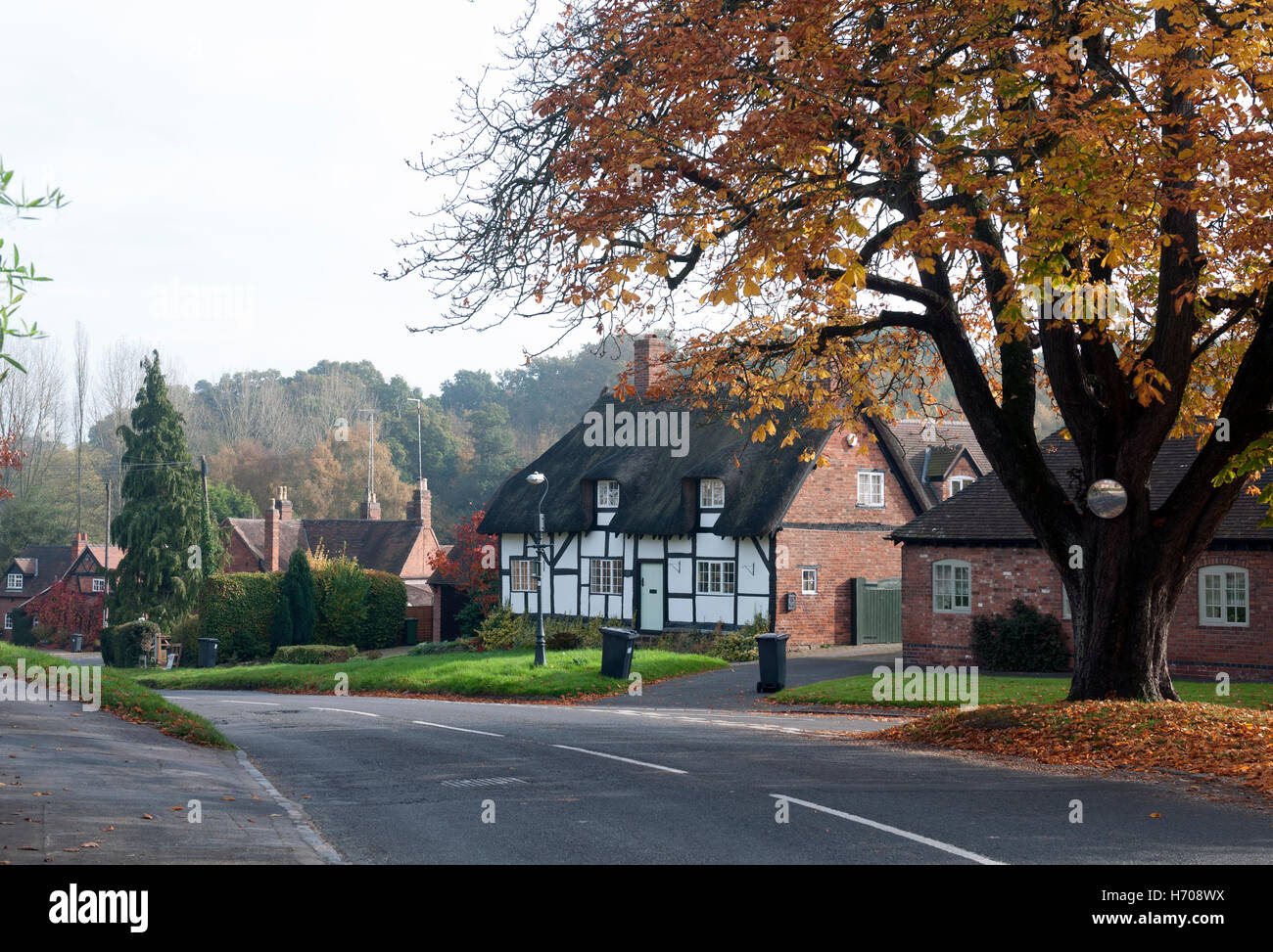 Stoneleigh Village Warwickshire High Resolution Stock Photography and ...