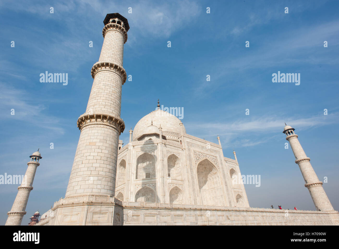 Colors of taj hi-res stock photography and images - Alamy
