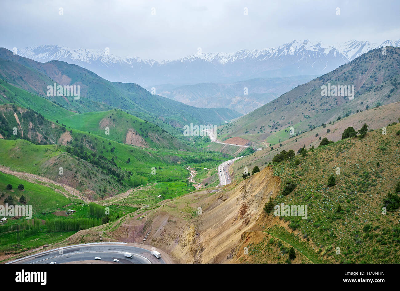 Qurama mountains hi-res stock photography and images - Alamy