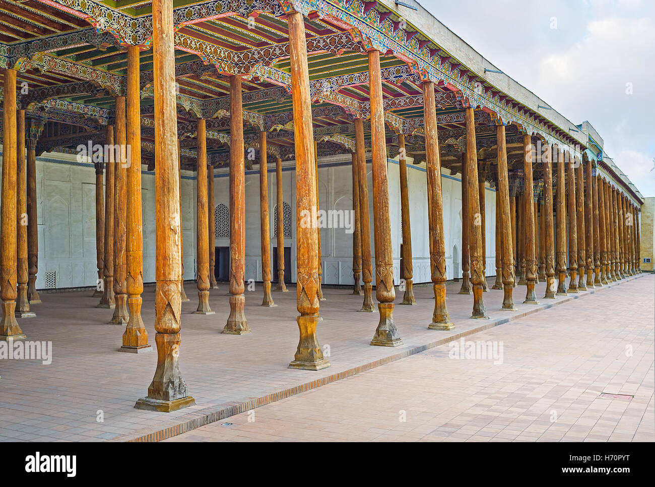 The Jami Mosque boasts large iwan with 98 wooden pillars and richly ...