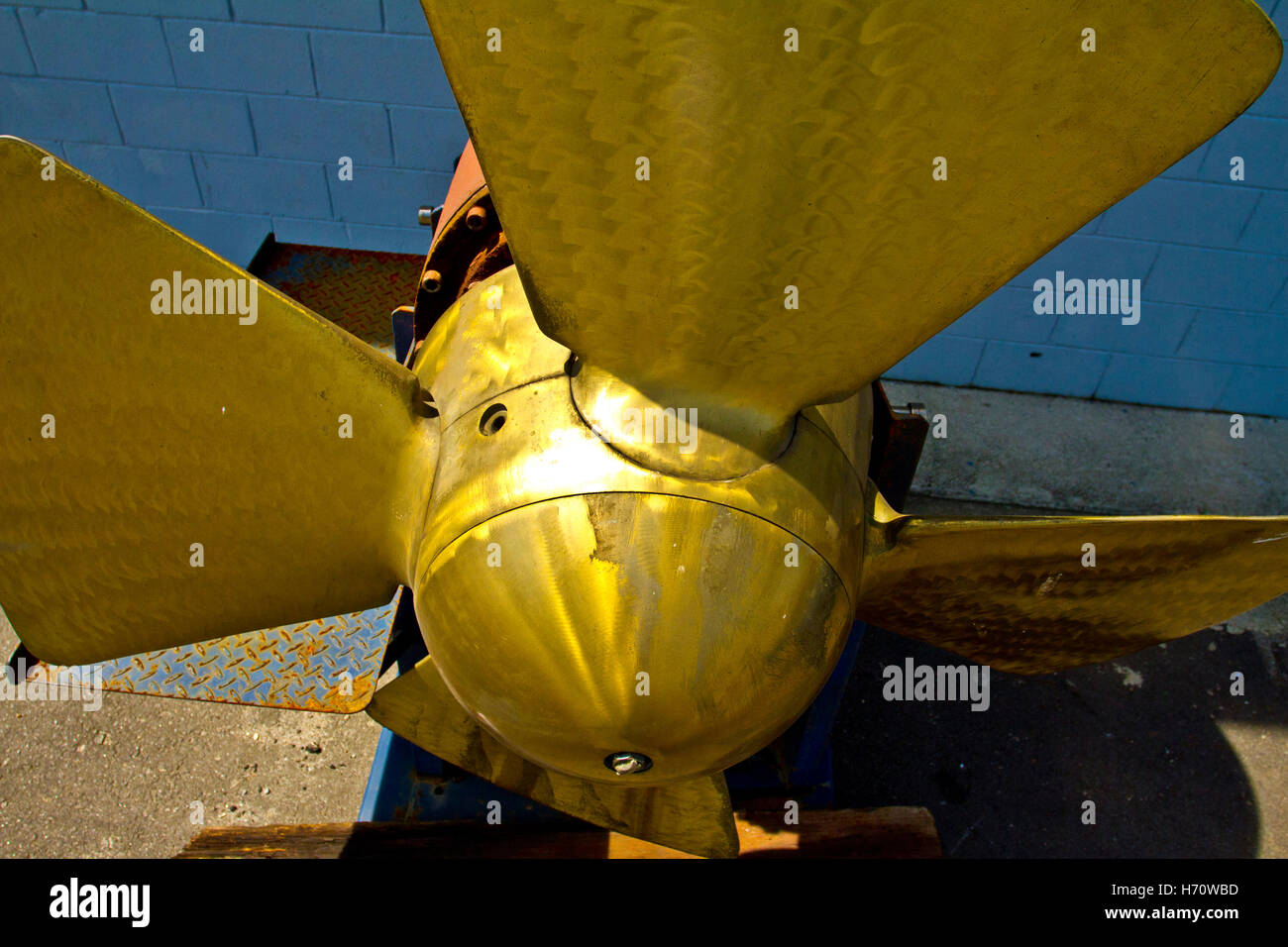 The golden propeller Stock Photo - Alamy