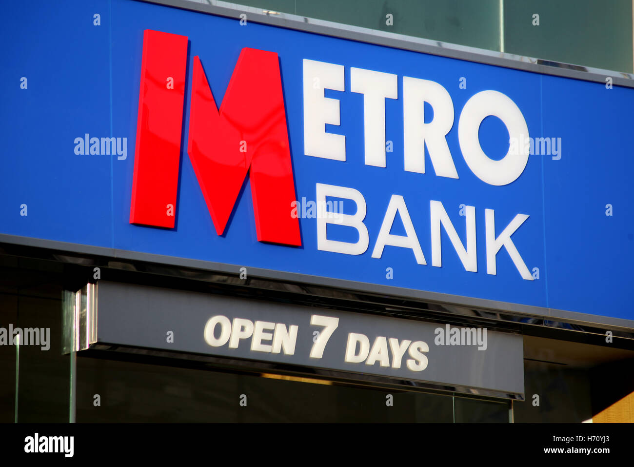 Metro Bank sign, High Street, Southend-on-Sea, Essex Stock Photo - Alamy