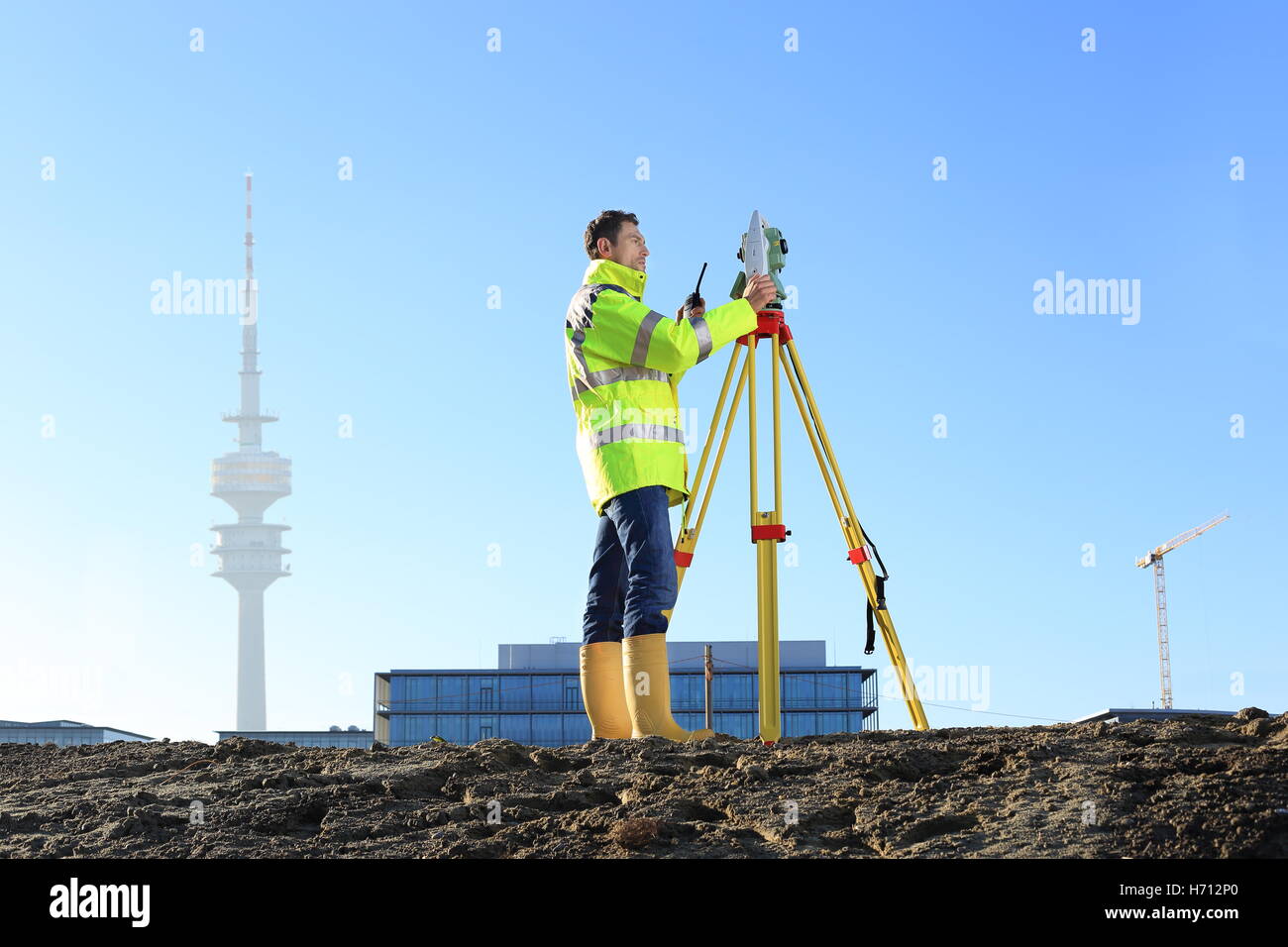 Surveyor at the construction site hi-res stock photography and images ...