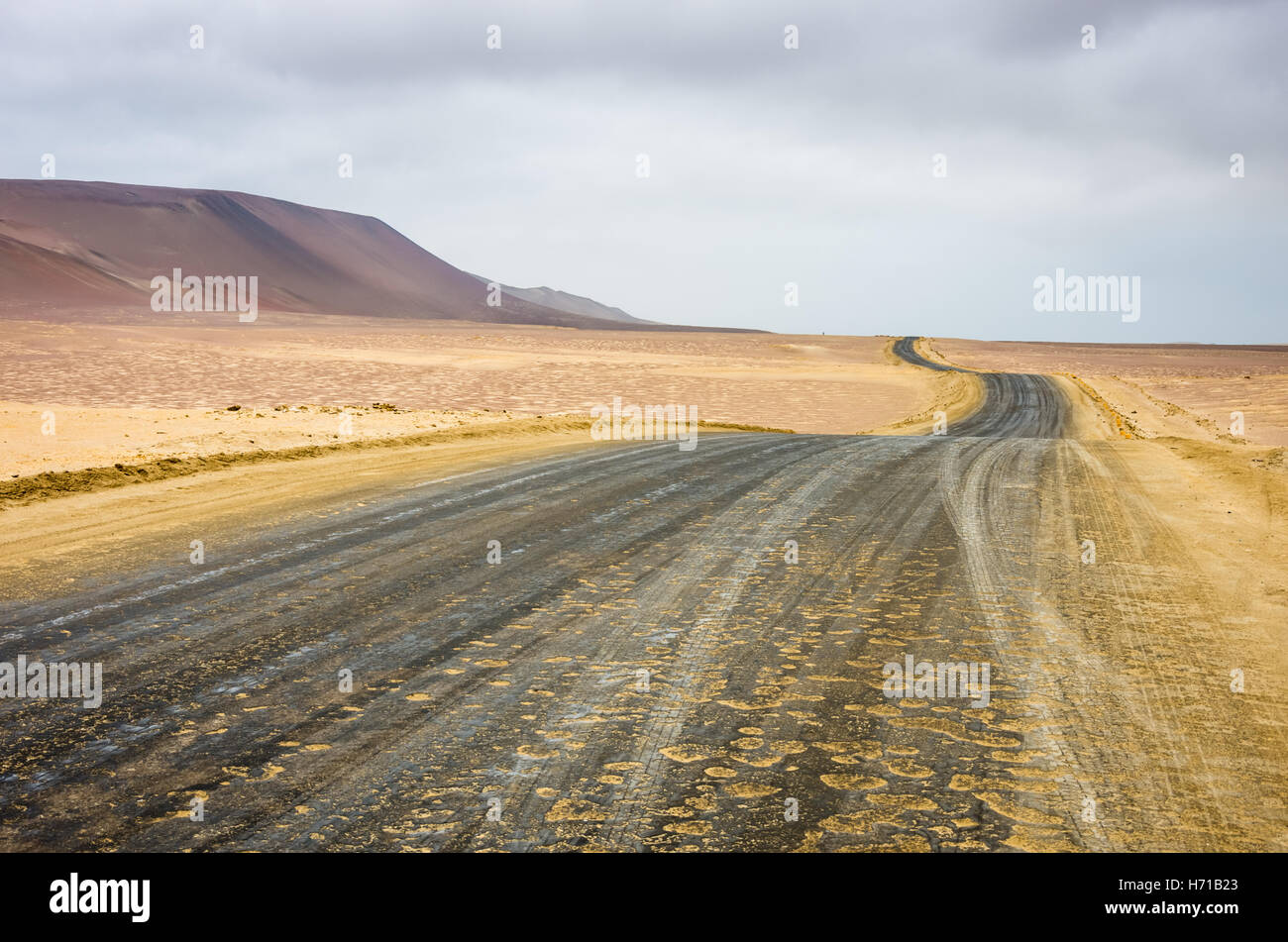 Desert road in Paracas National Reserve, Peru Stock Photo - Alamy