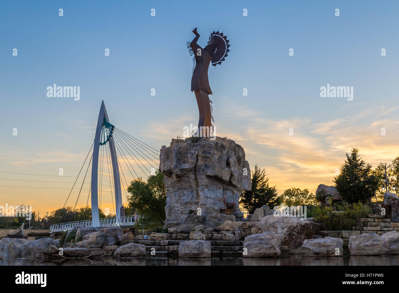 Keeper of the Plains as sunset in Wichita, Kansas Stock Photo - Alamy