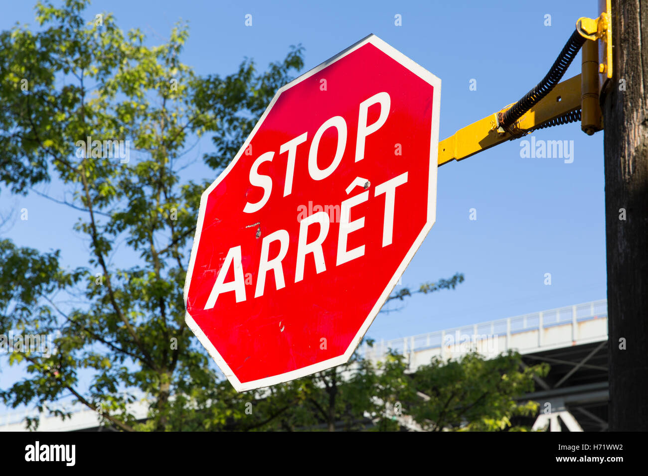 French english sign hi-res stock photography and images - Alamy
