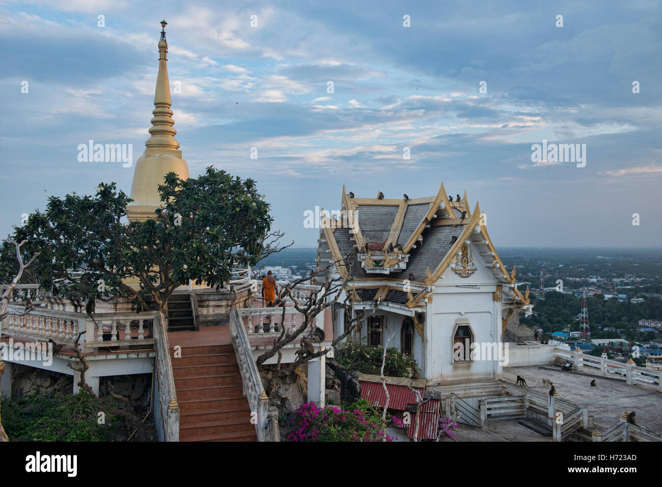 Wat khao chong krajok hi-res stock photography and images - Alamy