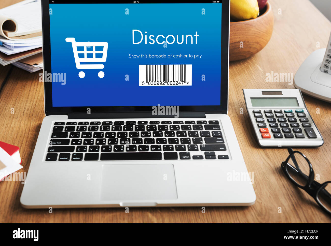 Discount Purchase Order Shopping Concept Stock Photo - Alamy