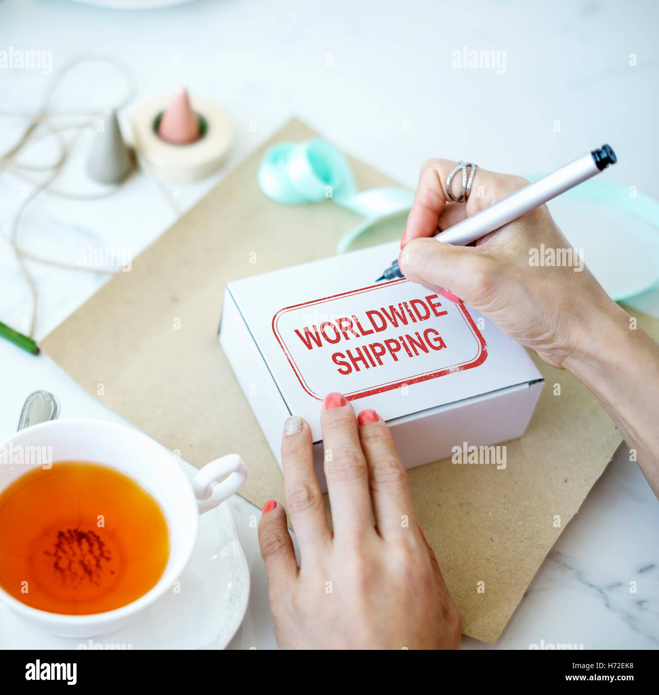 Worldwide Shipping Delivery Express Grpahic Concept Stock Photo - Alamy