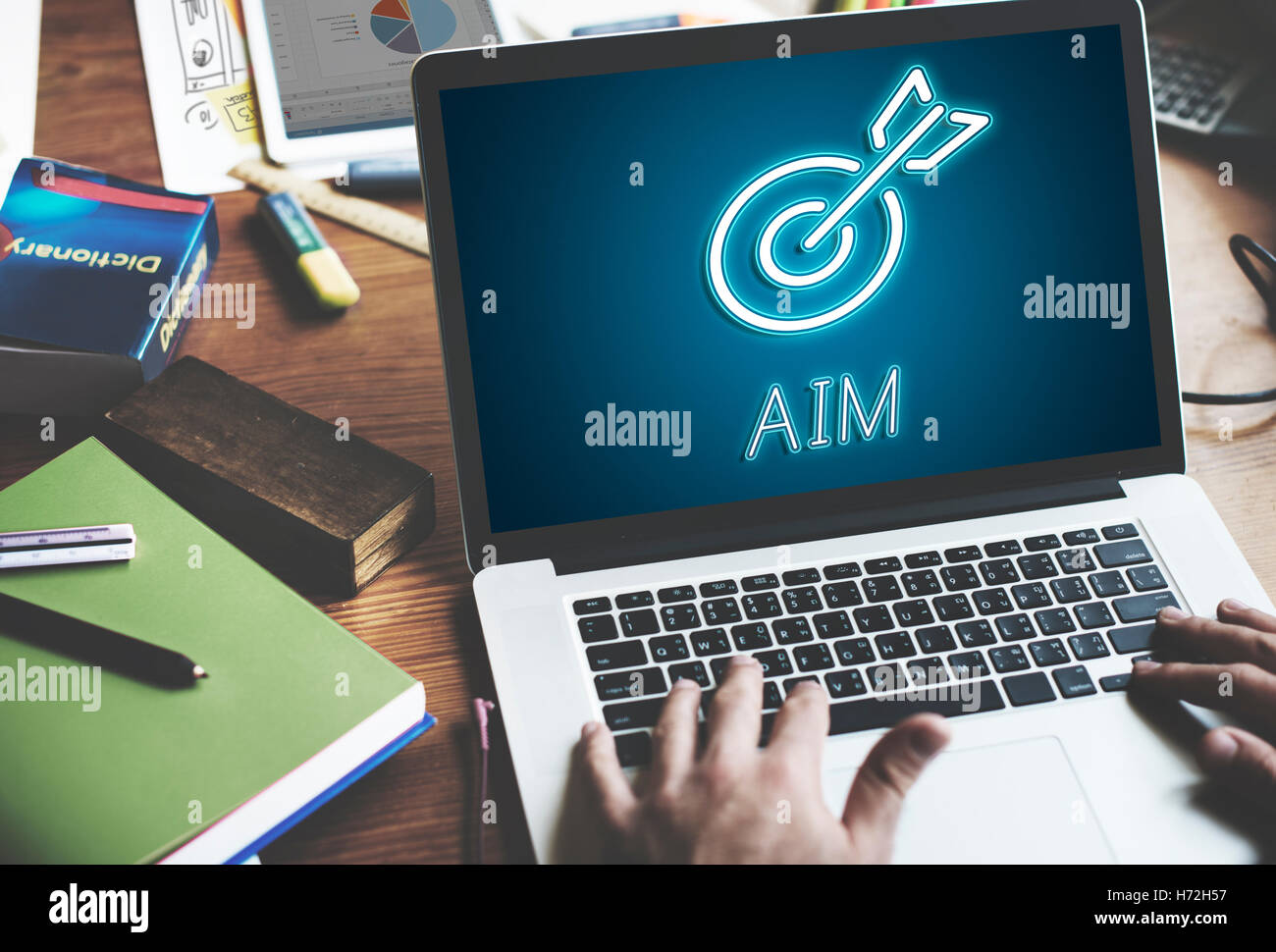 Target Mission vision Business Goal Aim Concept Stock Photo - Alamy