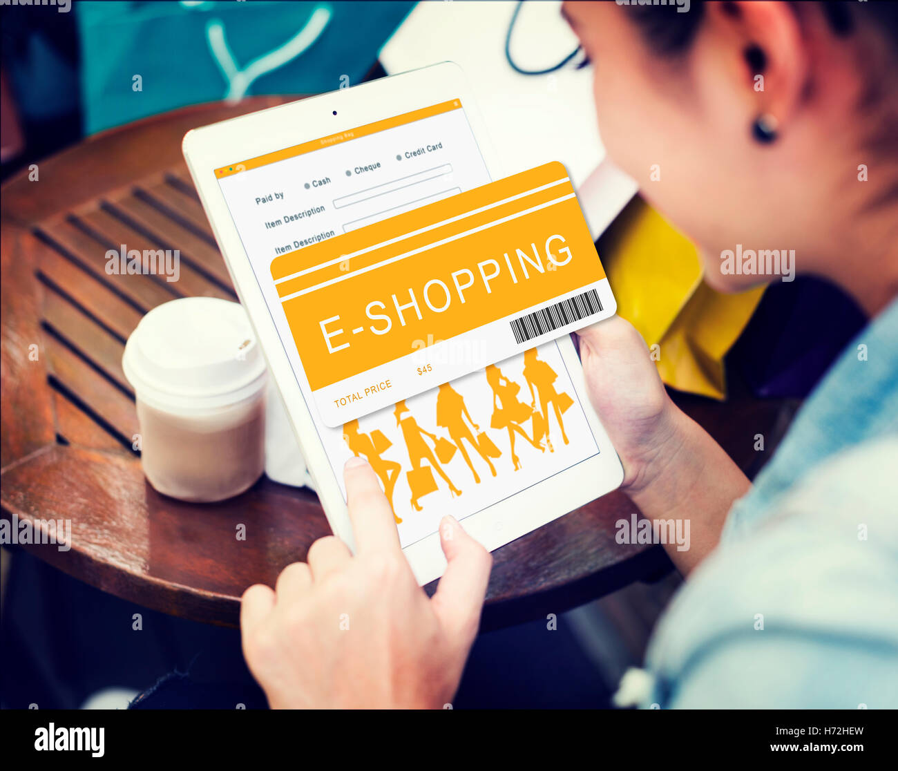 Order online shopping concept hi-res stock photography and images - Alamy
