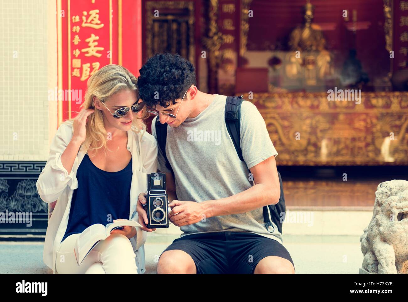 Trave Trip Vacation Camera Photo Memory Couple Concept Stock Photo - Alamy